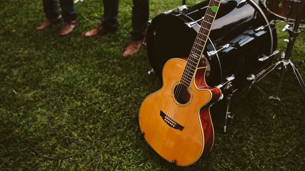 About. – Adam Gardiner